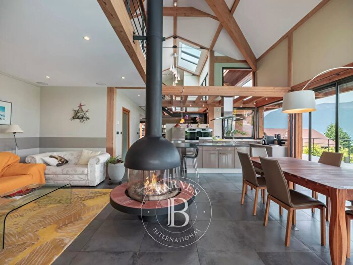 Maison à vendre - Sevrier, Sévrier - 8 pièces - 5 chambres