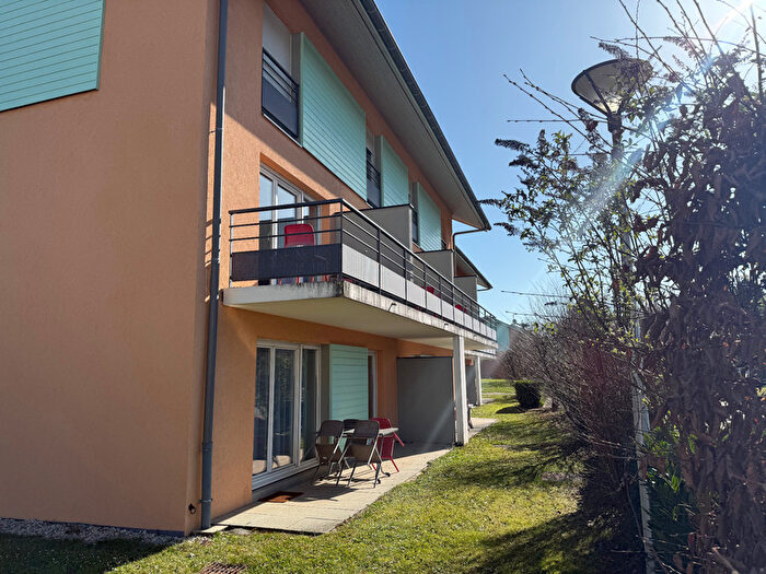 Appartement à vendre - Prévessin-Moëns - 3 pièces - 2 chambres