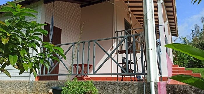 Maison à vendre - Petit-Bourg - 4 pièces - 3 chambres