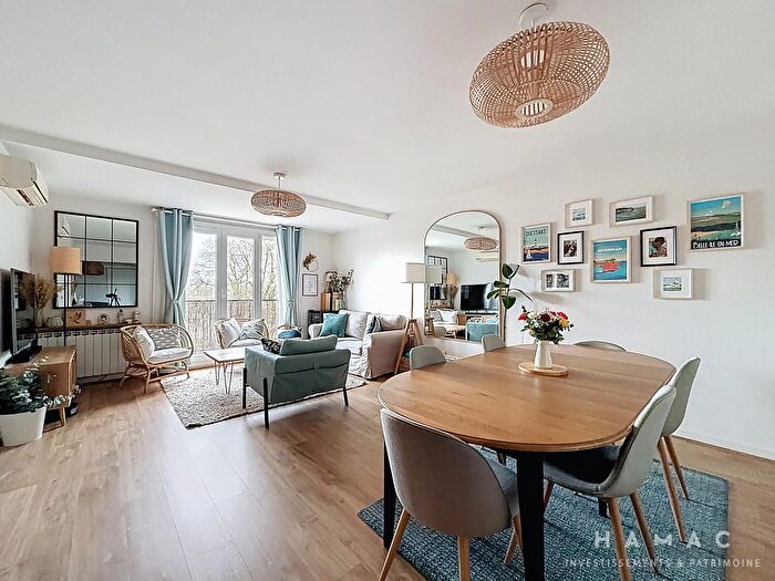 Appartement à vendre - Vernaison - 4 pièces - 3 chambres