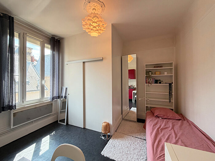 Appartement 1 pièce à Reims, Centre-ville, à louer