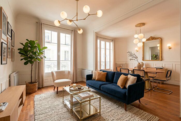 Appartement à vendre - Asnières-sur-Seine, Centre-ville - 4 pièces - 2 chambres