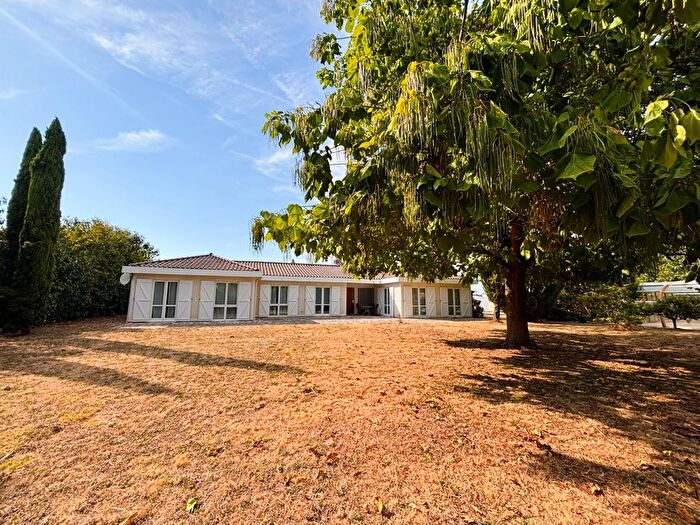 Antran - Maison 7 pièces à vendre