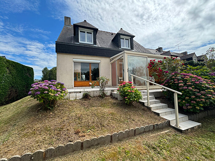 Lamballe, Le Plessis, Saint-Lazare, La Corne du Cerf, Grand Châlet : Maison 4 pièces à vendre