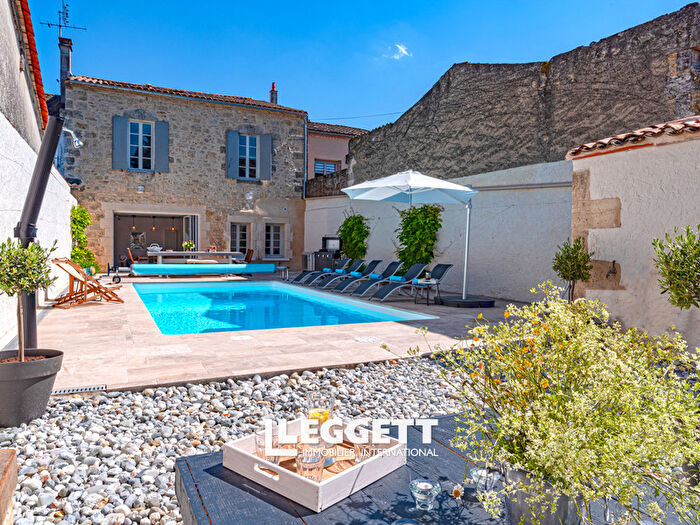 Maison à vendre - Villefranche-de-Lonchat - 10 pièces - 5 chambres