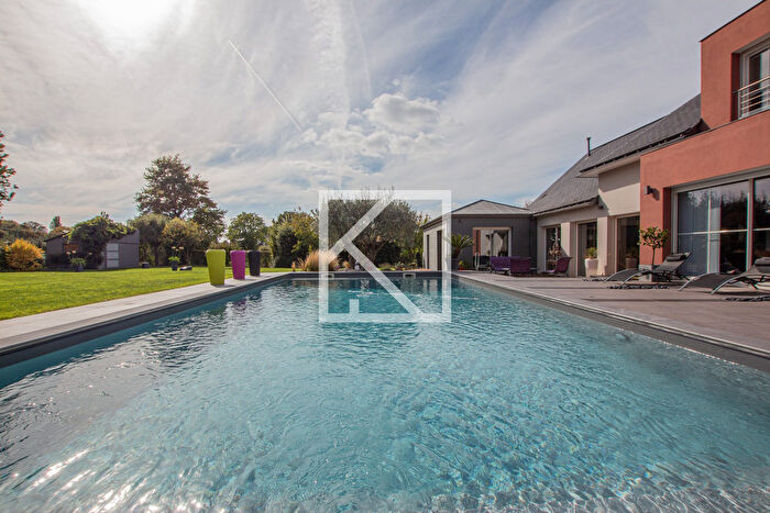 Maison à vendre - Tiercé - 10 pièces - 5 chambres