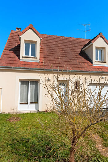 Maison à vendre - Saint-Hilaire-Saint-Mesmin - 4 pièces - 3 chambres