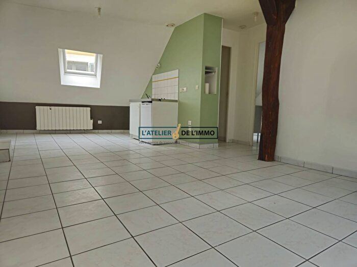 Appartement à louer - Palais de Justice-Saint Eusebe-Pont, Auxerre - 2 pièces - 1 chambre
