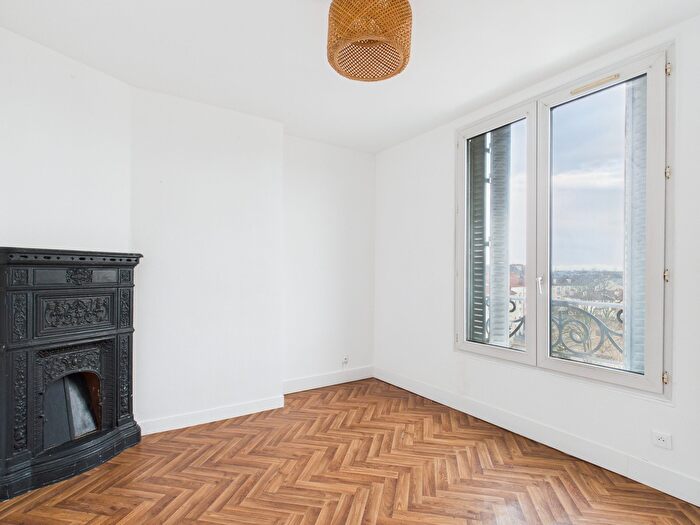 Appartement à louer - Vitry-sur-Seine, Gare, Jean-Jaurès - 3 pièces - 2 chambres