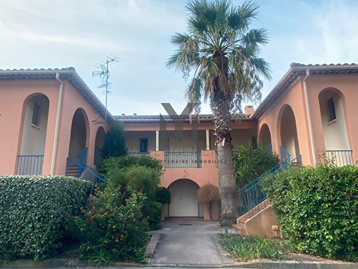 Appartement 2 pièces à vendre à Sanary-sur-Mer, La Cride, Beau Cours