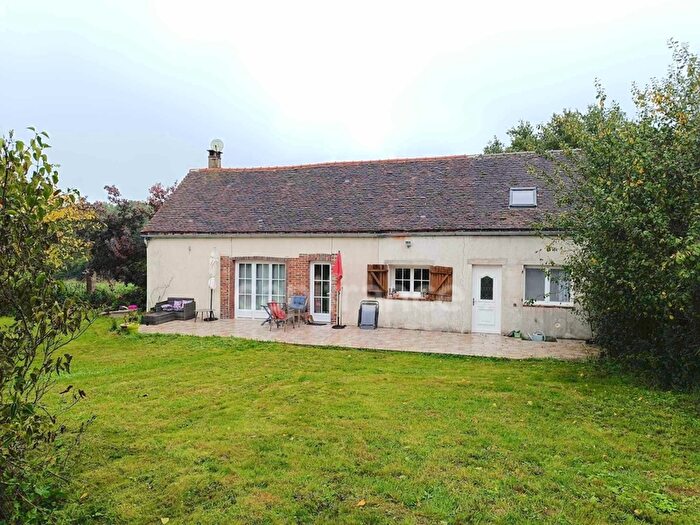 Maison à vendre - Les Bordes - 5 pièces - 2 chambres