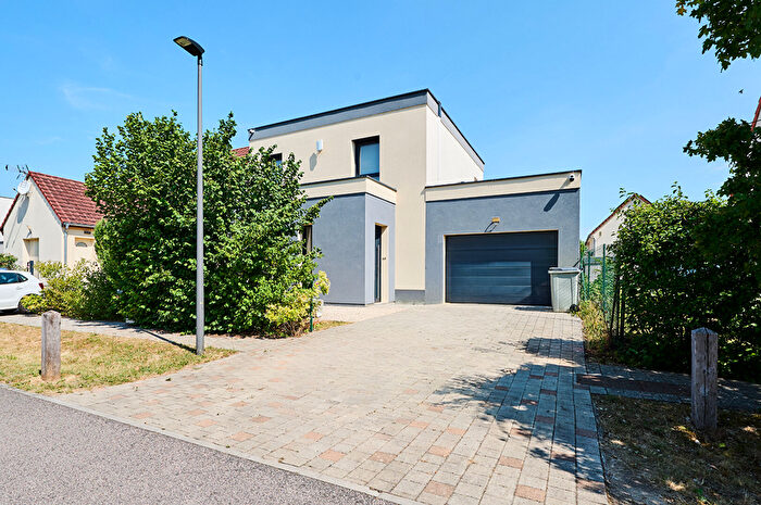 Maison 4 pièces à Bressey-sur-Tille, à vendre