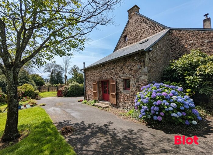 Combourg - Maison 8 pièces à vendre