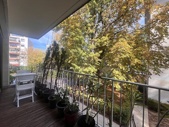 Appartement 5 pièces à Orléans, La Croix Saint-Marceau, La Mouillère, Pré Pinson, à vendre