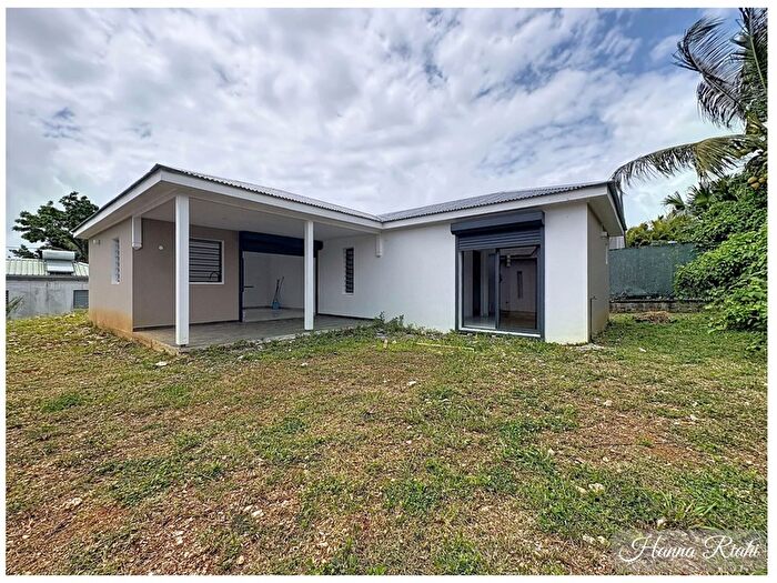 Maison 4 pièces à vendre à Baie-Mahault
