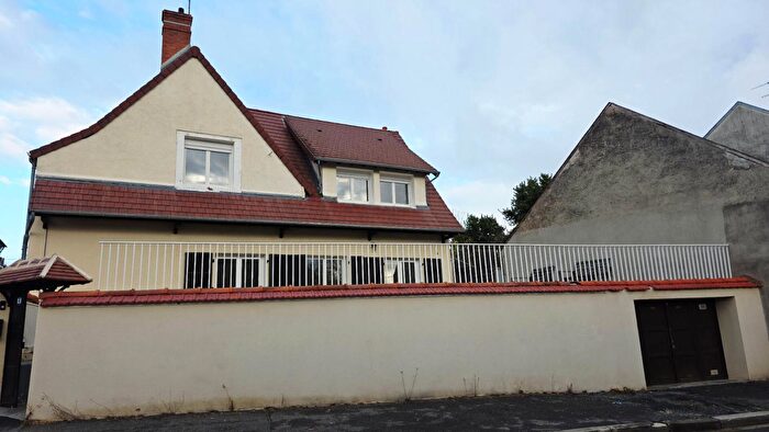 Maison 3 pièces à vendre à Mehun-sur-Yèvre