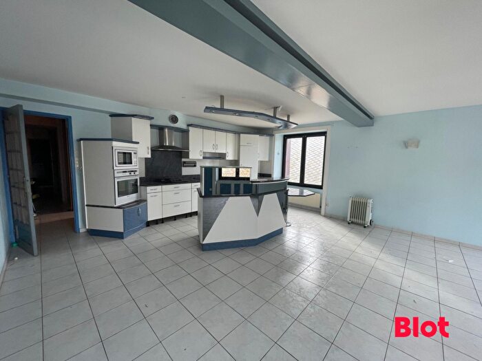 Maison à vendre - Le Pertre - 5 pièces - 4 chambres