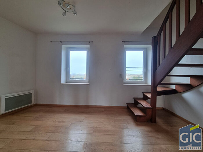 Appartement à louer - Creully - 4 pièces - 2 chambres