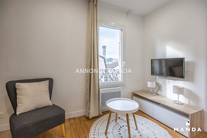 Colombes, La Petite Garenne : Appartement 2 pièces à louer