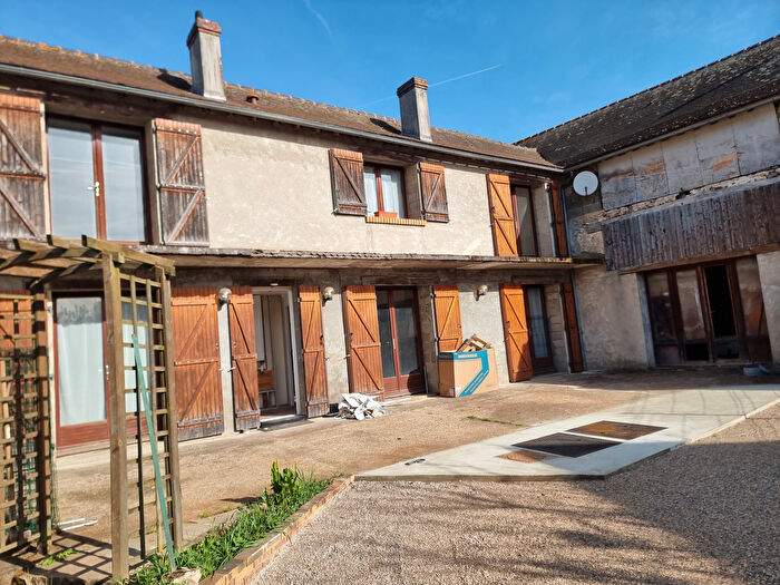 Maison 4 pièces à vendre à Bailleau-Armenonville