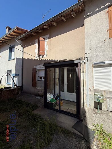 Maison 4 pièces à Rochechouart, à vendre