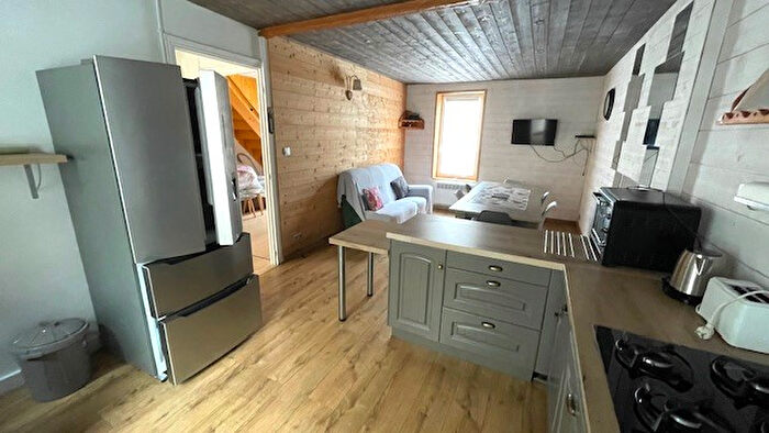 Maison 7 pièces à vendre à Murol