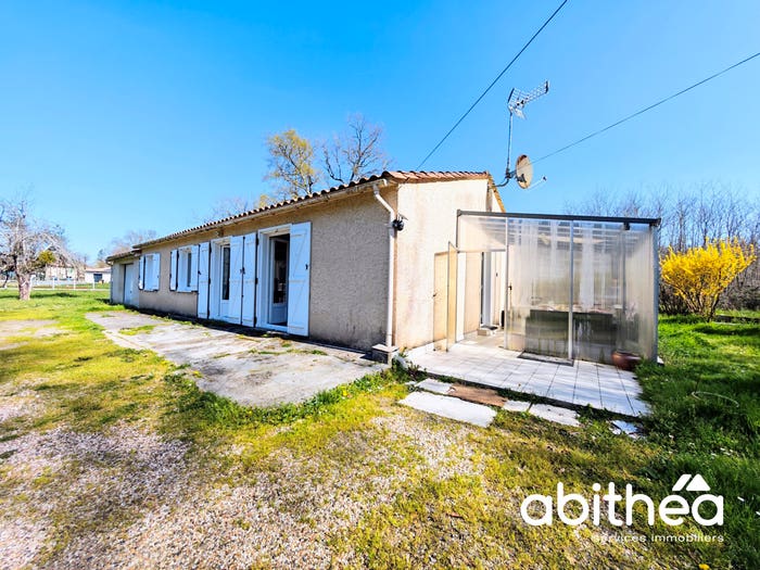 Saint-Ciers-d'Abzac : Maison 5 pièces à vendre