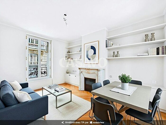 Appartement 2 pièces à Paris 14ème, Jean Moulin, Porte d'Orléans, à vendre