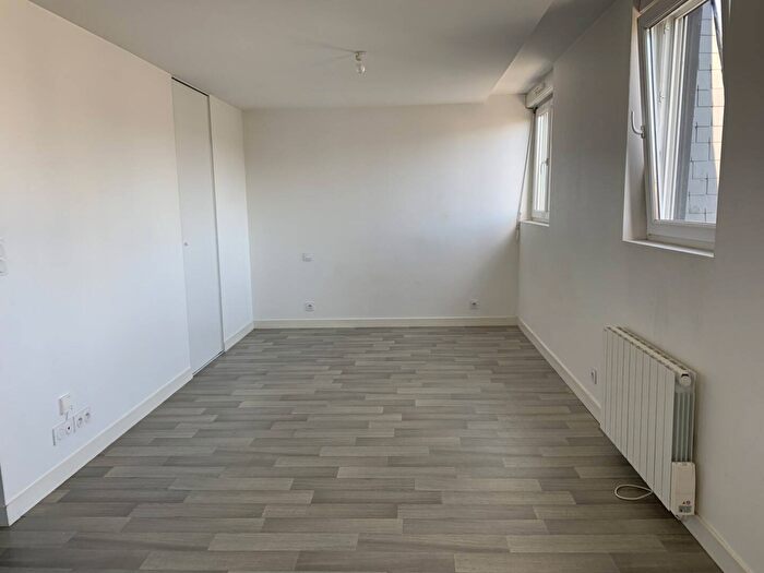 Appartement 1 pièce à Pontivy, à louer