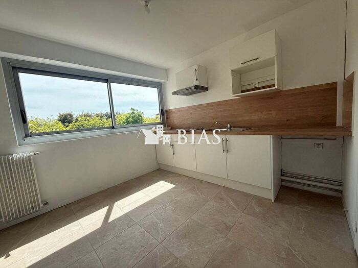 Vieux Marché-Cathédrale, Rouen : Appartement 3 pièces à louer