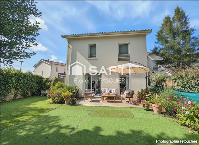 Maison 5 pièces à vendre à Le Haillan