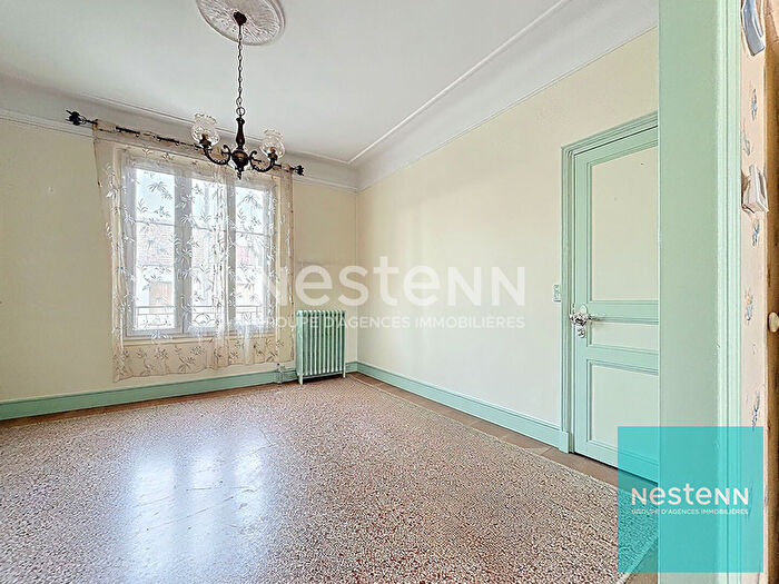 Montereau-Fault-Yonne, Ville haute : Appartement 4 pièces à vendre