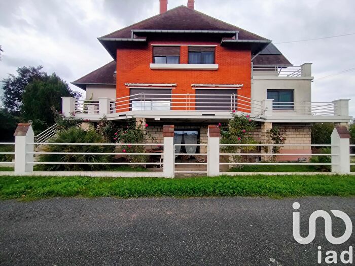 Maison à vendre - Guilly - 9 pièces - 6 chambres