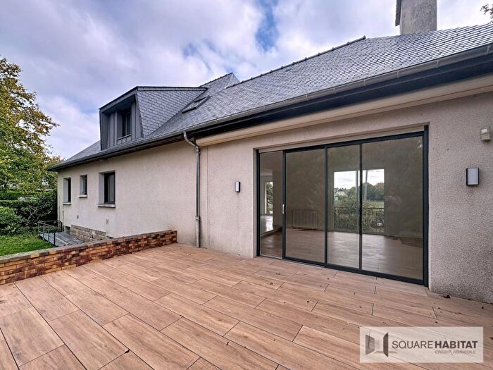 Maison à louer - Mordelles - 9 pièces - 8 chambres