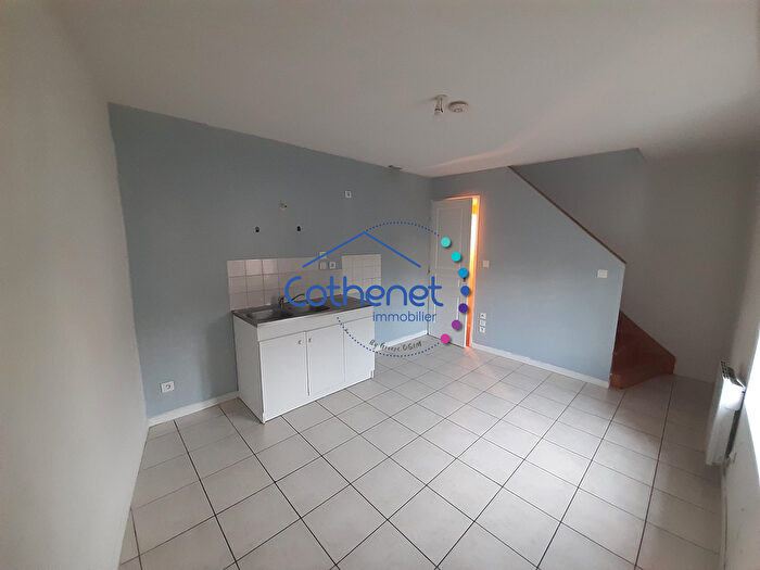 Appartement à louer - Cours-la-Ville - 2 pièces - 1 chambre