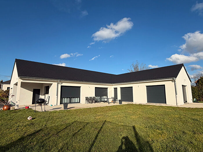 Maison à vendre - Saint-Rémy - 6 pièces - 4 chambres