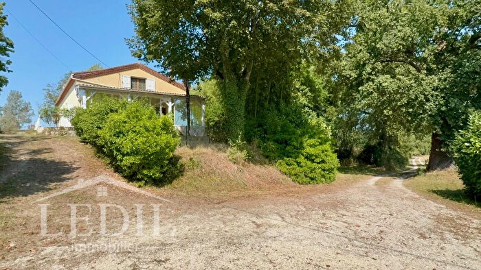 Castelnau-d'Auzan : Maison 6 pièces à vendre