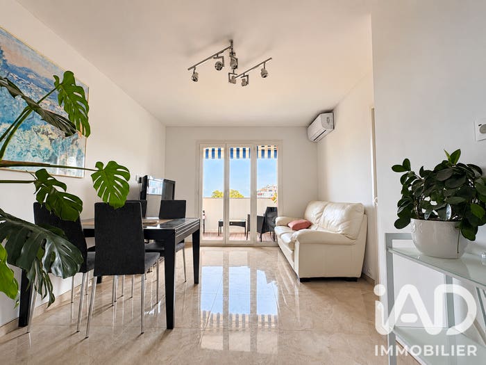 Nice, Arenas - Appartement 3 pièces à vendre
