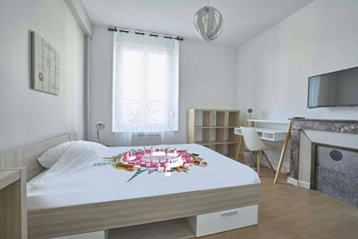 Appartement 1 pièce à louer - Barbâtre-Saint Remy-Verrerie, Reims
