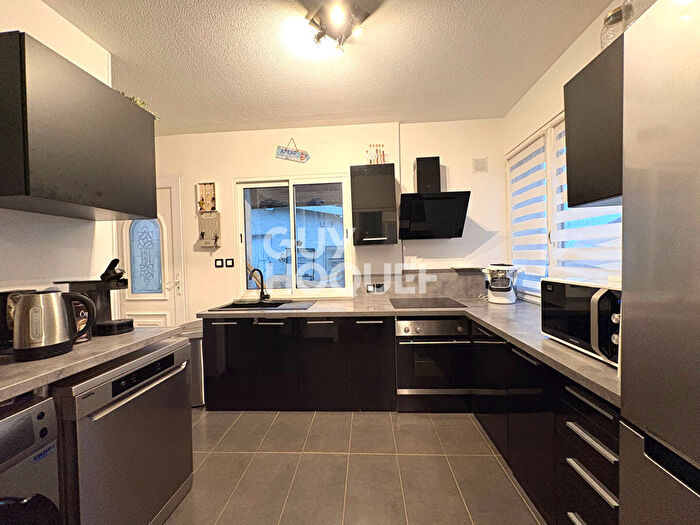 Maison à vendre - Givors, Plateau de Montrond, Saint-Martin de Cornas - 2 pièces - 1 chambre