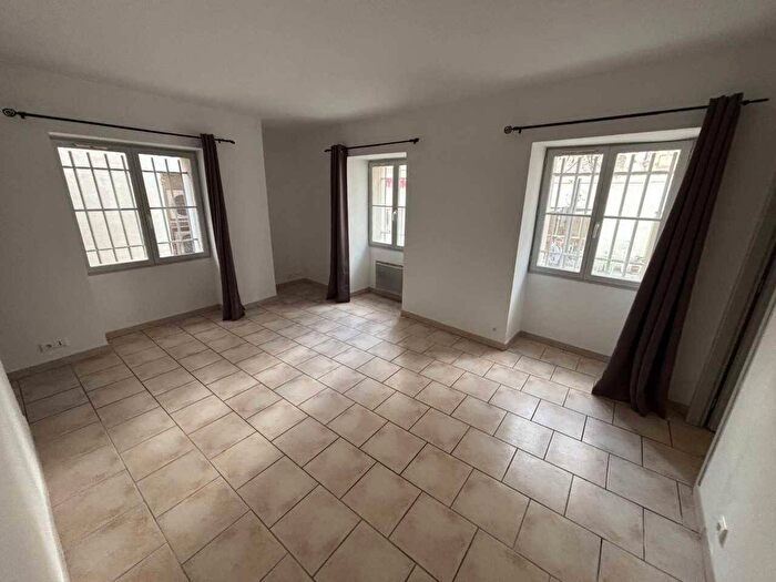 Appartement à louer - Zone Pietonne, Avignon - 2 pièces - 1 chambre