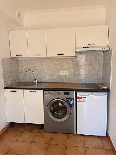 Appartement à louer - Digne-les-Bains - 2 pièces - 1 chambre