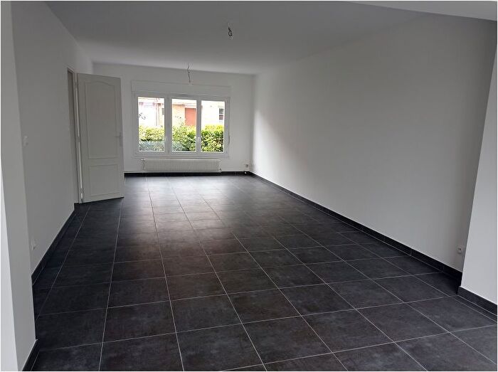 Appartement à louer - Wasquehal, Centre-ville, Pharos, Site Saint-Nicolas - 1 pièce - 4 chambres