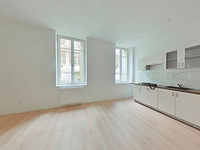 Saint-Étienne : Appartement 3 pièces à louer