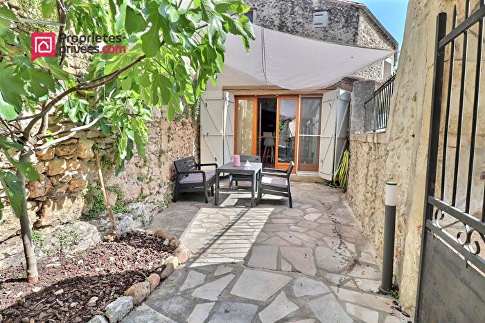 Maison 5 pièces à vendre à Uzès