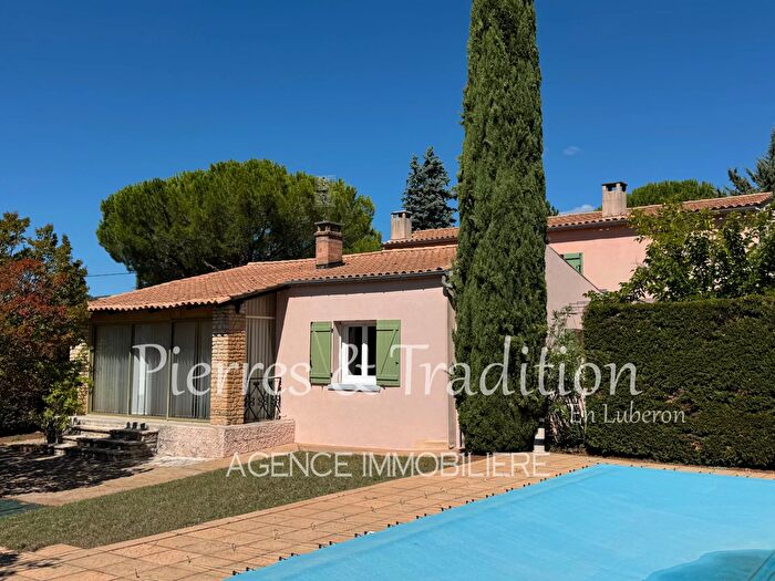 Maison à vendre - Saint-Saturnin-lès-Apt - 6 pièces - 4 chambres