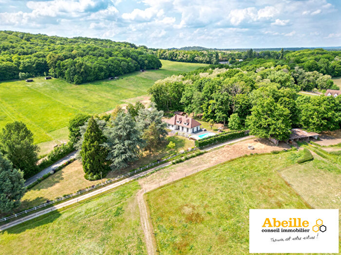 Maison à vendre - Breux-Jouy - 8 pièces - 5 chambres