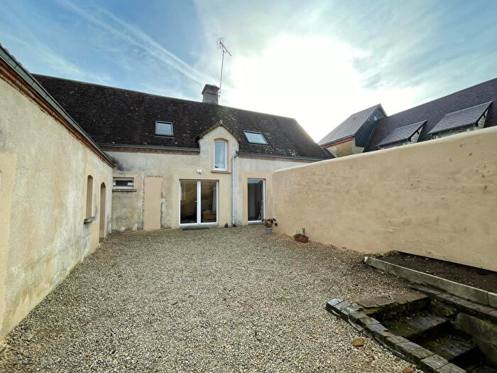 Maison à vendre - Saint-Maixent - 7 pièces - 3 chambres