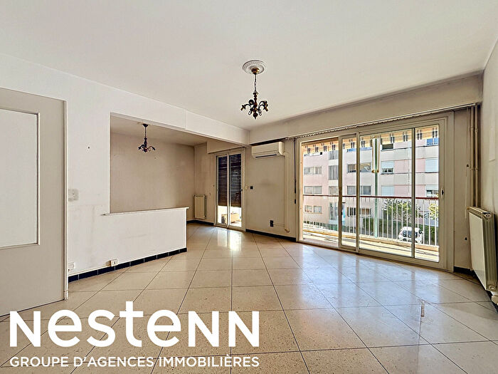 Salon-de-Provence, Hautes Viougues, Saint-Come, Pavillon : Appartement 3 pièces à vendre