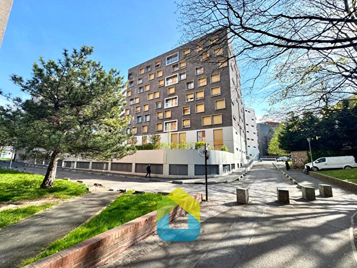 Appartement à vendre - Bobigny, Centre-ville - 1 pièce